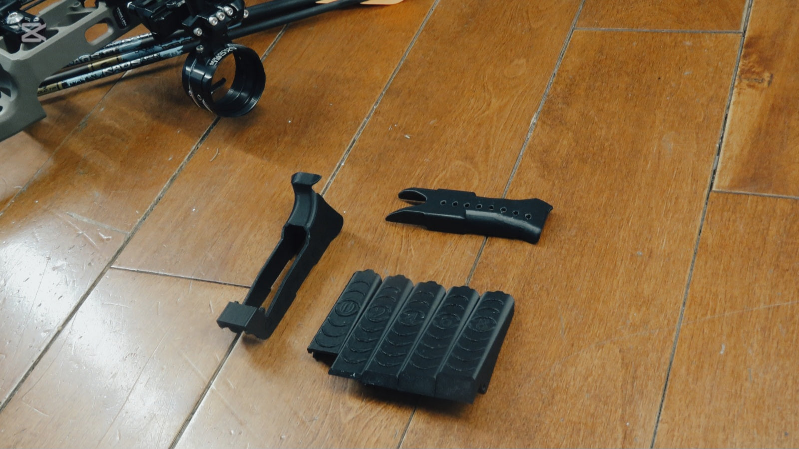 Adjustable Mathews Grip – Bedford Archery